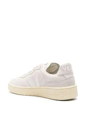 VEJA V-90 Leather Sneakers - White