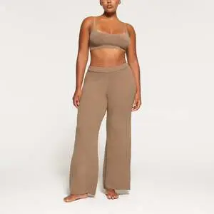 SKIMS Light Cozy Wide Leg Pant - Desert