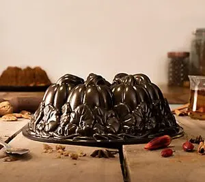 NORDICWARE Pumpkin Patch Bundt Pan
