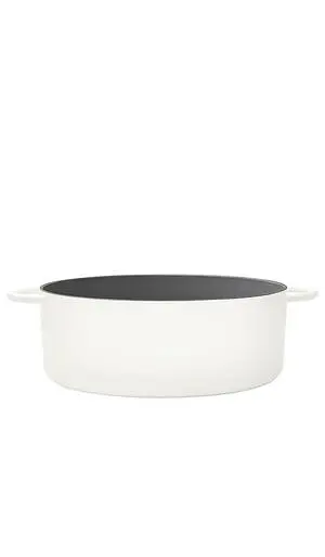 GREAT JONES The Dutchess 6.75-quart Dutch Oven In White - Salt