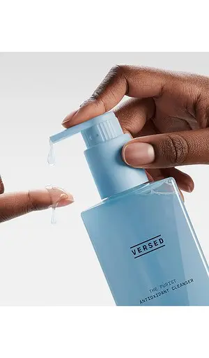 VERSED The Purist Antioxidant Cleanser