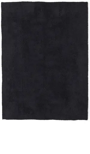 Barefoot Dreams Cozychic Throw In Black - Carbon