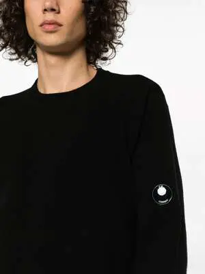 C.P. COMPANY Lens-detail Crew-neck Jumper - Black