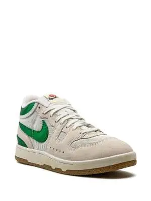 Nike Attack Sp Panelled Sneakers - Neutrals