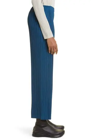 Issey Miyake Thicker Bottoms Pleated Crop Pants