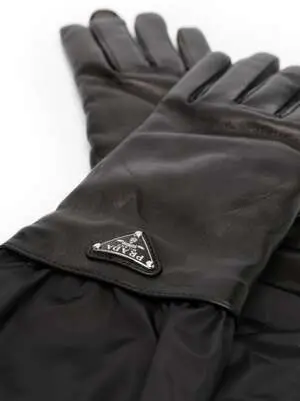 Prada Enamel-logo Leather Gloves