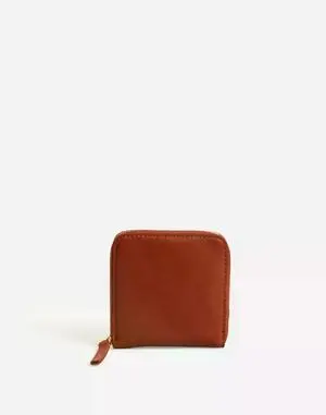 Madewell The Essential Zip Wallet In Leather - Warm Cinnamon