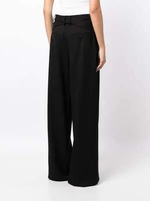 SYSTEM Logo-charm Pleat-detailing Trousers