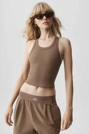 Alo Yoga Goddess Ribbed Go-to Tank Top - Java Brown