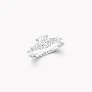 Graff Promise Engagement Ring With Emerald Cut Diamond - Platinum