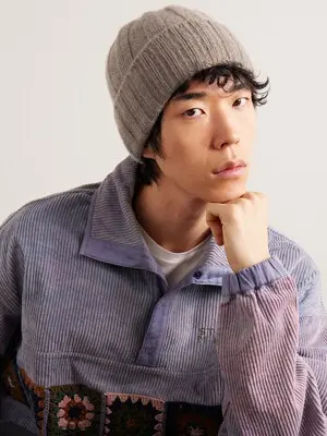 BEAMS Ribbed Cashmere Beanie