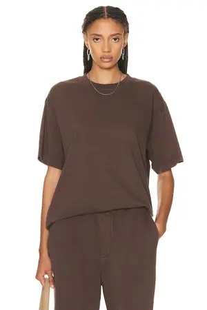 WAO The Relaxed Tee - Brown