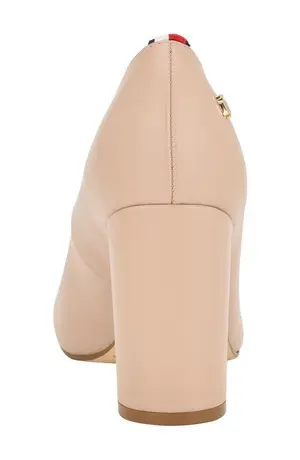 Tommy Hilfiger Abilene Leather Pumps