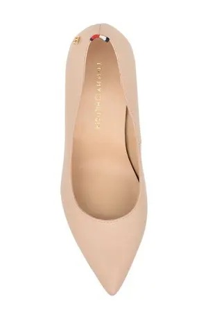Tommy Hilfiger Abilene Leather Pumps