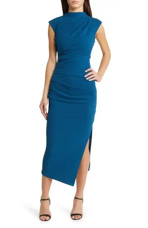 Nikki Lund Knee Length Day Dresses