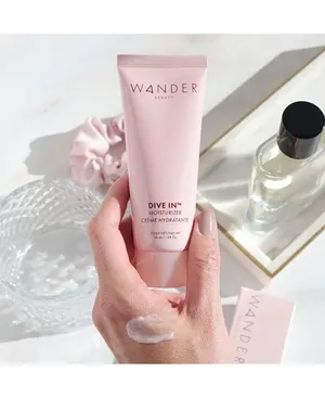 WANDER BEAUTY Dive In Moisturizer