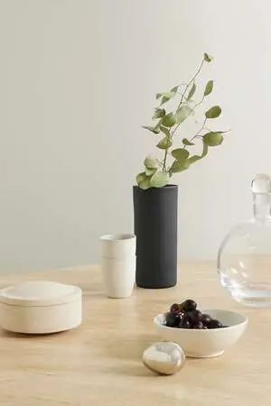 MUD AUSTRALIA Net Sustain Round Medium Porcelain Vase - Charcoal