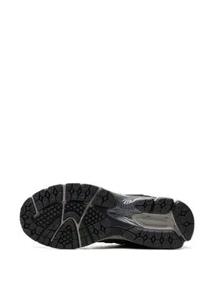 NEW BALANCE 2002r Protection Pack Sneakers - Green