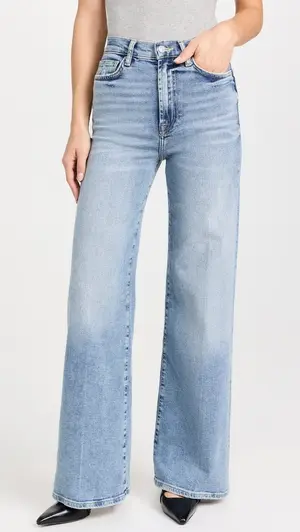 7 For All Mankind Ultra High Rise Wide Leg Jeans - Must