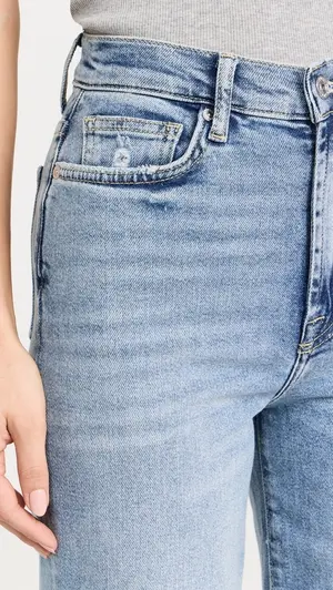 7 For All Mankind Ultra High Rise Wide Leg Jeans - Must