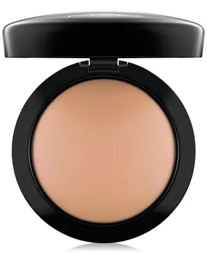 MAC COSMETICS Mineralize Skinfinish Natural Face Powder - Medium Deep