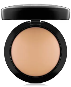 MAC COSMETICS Mineralize Skinfinish Natural Face Powder - Medium Tan