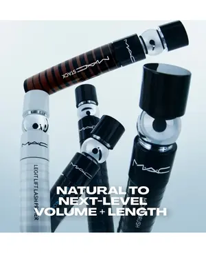 MAC COSMETICS Stack Mascara In Superstack Mega Brush