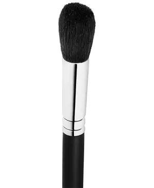 MAC COSMETICS 109s Small Contour Brush