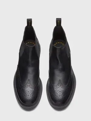 DOUCAL'S Chelsea Boots With Broguing - Black