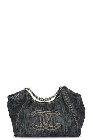 Chanel Coco Cabas Denim Large Hobo Bag In Blue