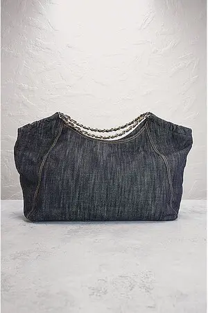 Chanel Coco Cabas Denim Large Hobo Bag In Blue