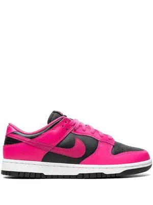 Nike Dunk Low Sneakers - Pink