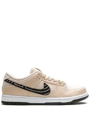 Nike Dunk Low Albino & Preto Jiu Jitsu Sneakers - Neutrals