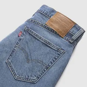 LEVI'S 505 Regular Fit Jeans - A Step Ahead Authentic Soft