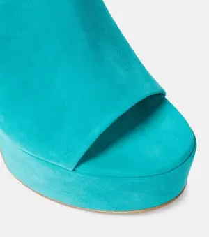GIANVITO ROSSI Holly Suede Platform Mules - Blue