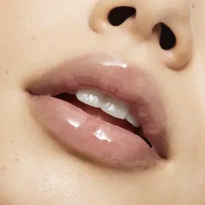 KYLIE COSMETICS Wine Kisses Gloss Drip - One-color