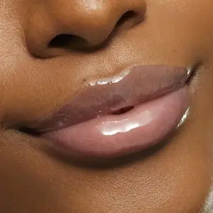 KYLIE COSMETICS Wine Kisses Gloss Drip - One-color