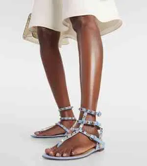 Valentino Garavani Rockstud Thong Sandals - Blue