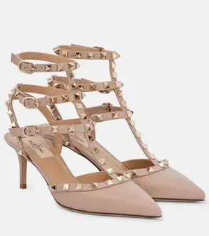 Valentino Garavani Rockstud Leather Pumps - Beige