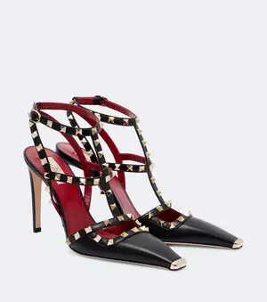 Valentino Garavani Rockstud Leather Pumps - Black