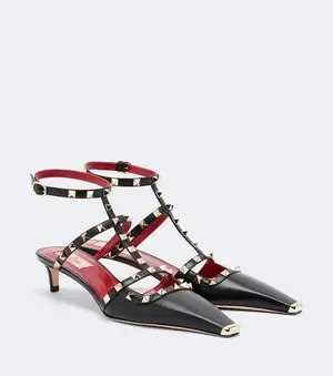Valentino Garavani Rockstud Leather Pumps - Black