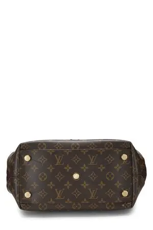 LOUIS VUITTON Monogram Canvas Majestueux