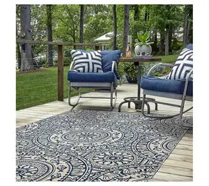 LINON Indoor/outdoor Washable Marlin 7x9 Ft Rug - One-color