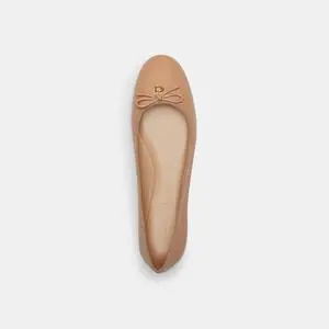 COACH Abigail Flat