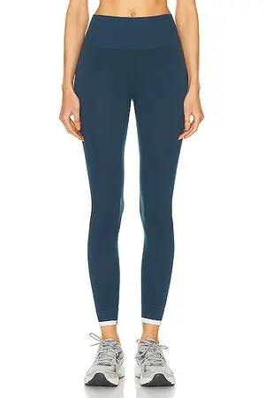 The Upside Form Seamless 25in Midi Pant