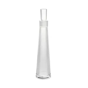 Lalique Wingen Liquor Decanter - Clear