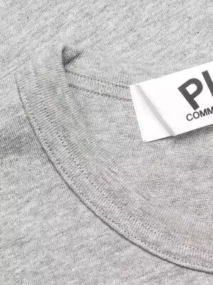 Play Comme Des Garcon Heart-patch T-shirt - Grey