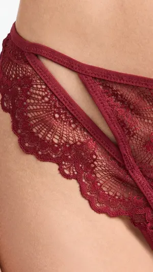 THISTLE AND SPIRE Kane Cutout Thong - Ruby