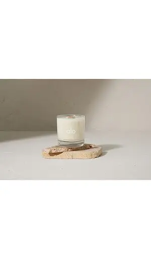 Alo Yoga Love 8oz Candle