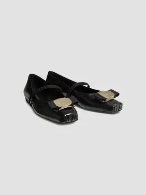 FERRAGAMO Zina Leather Ballet Flats